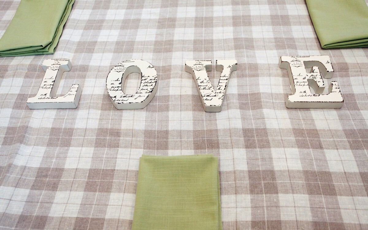 Vermont Tablecloth And Napkin Rental Selection — The Linen Shop